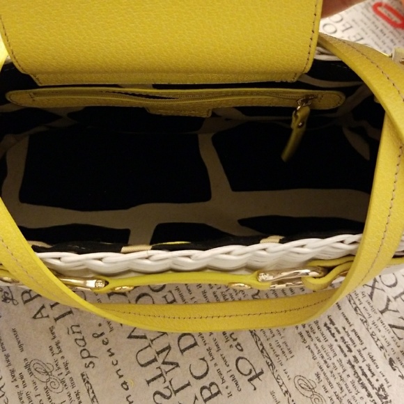 kate spade | Bags | Basket Weave Hand Bag | Poshmark